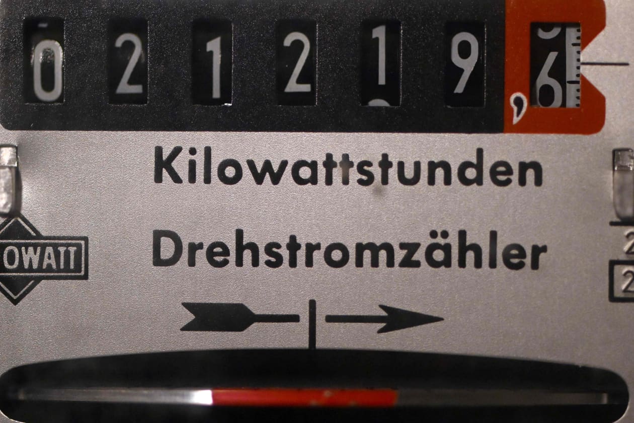 Germany may have to cut electricity exports to survive this winter ...