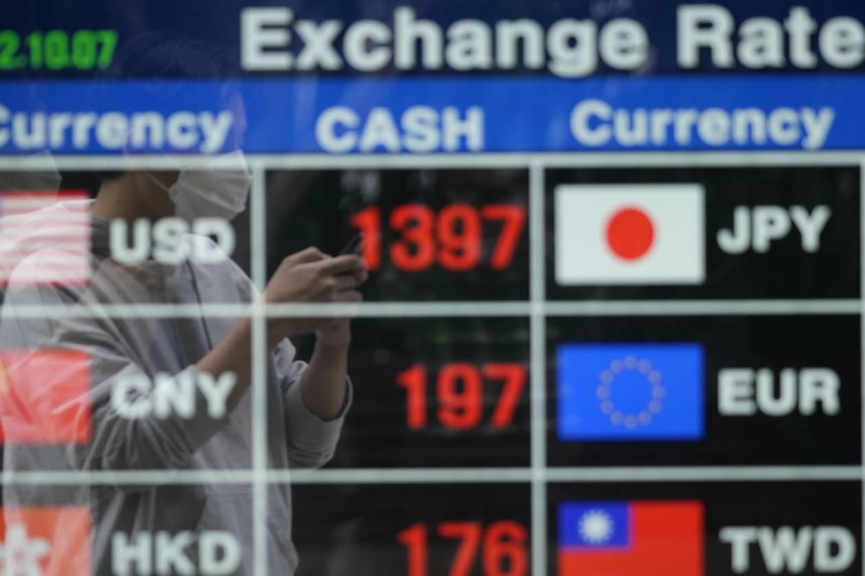 Asian markets fall ahead of U.S. jobs report - MarketWatch