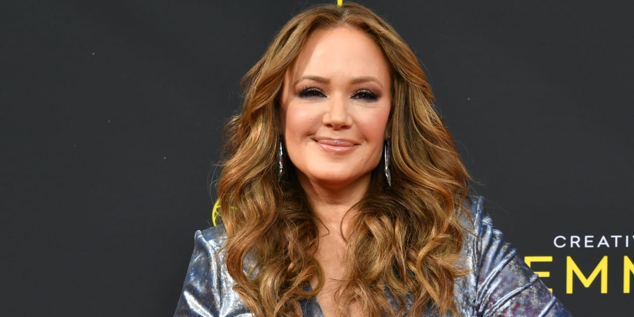 ‘King of Queens’ star Leah Remini just sold this Studio City mansion ...