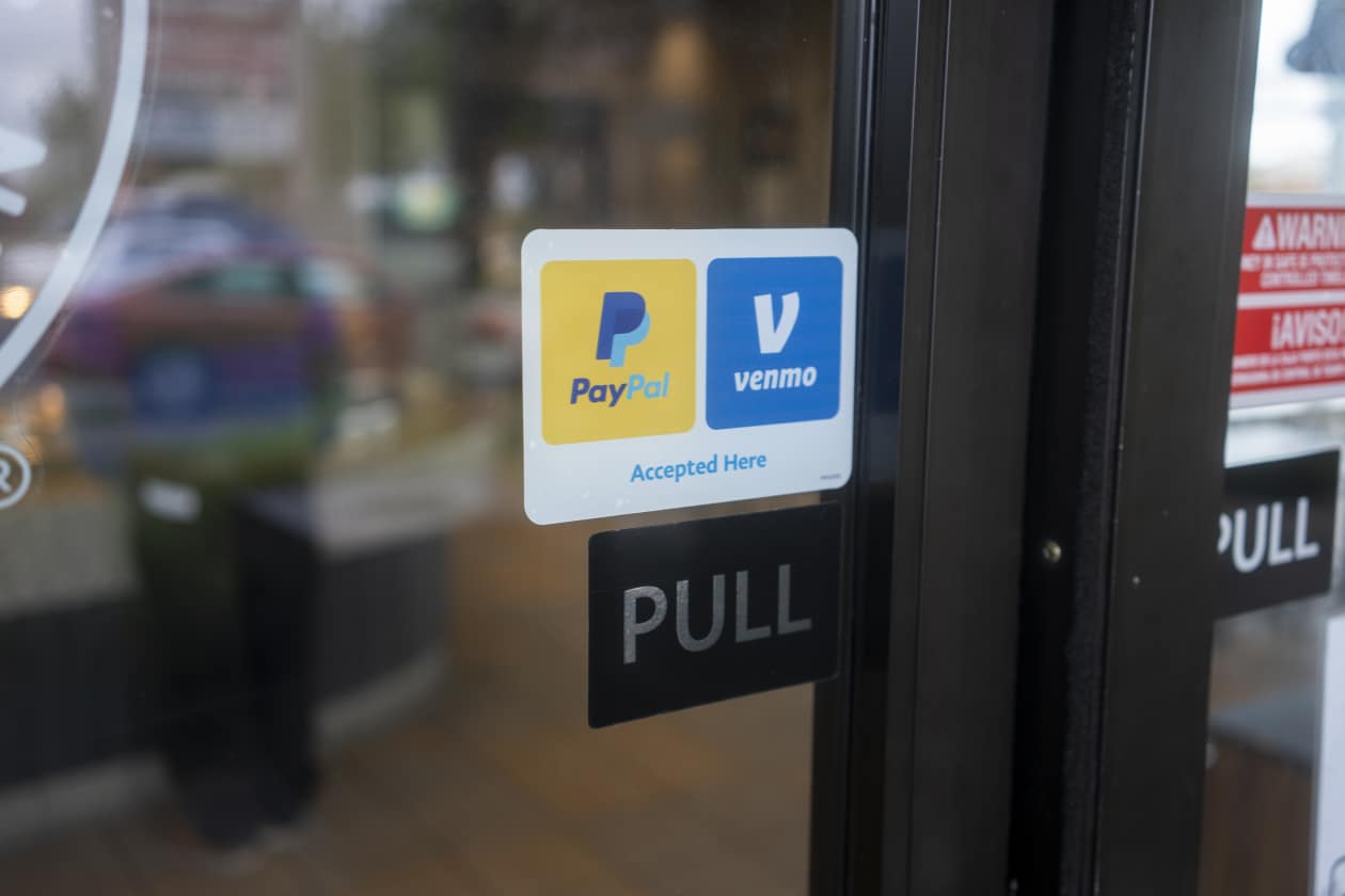 PayPal partners with OpenAI — and its stock is rewarded - MarketWatch