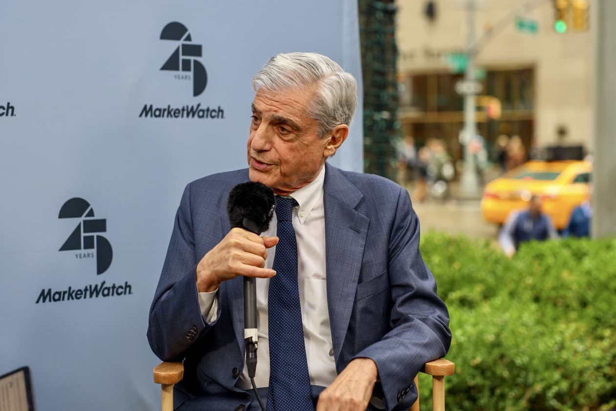 ‘Soft landing’ unlikely as Fed tries to get grip on inflation, says ...