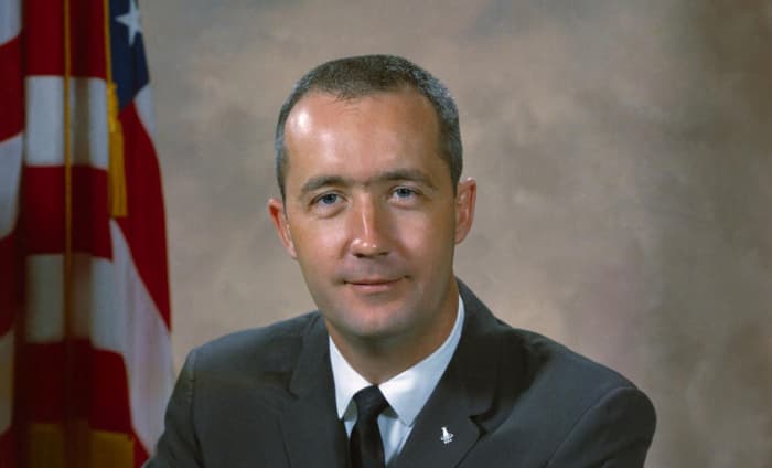 Astronaut James McDivitt, commander of Apollo 9 mission, dies at 93 ...