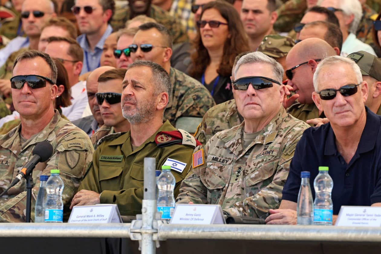 Nuclear-armed U.S. submarine in Arabian Sea receives rare visit from ...