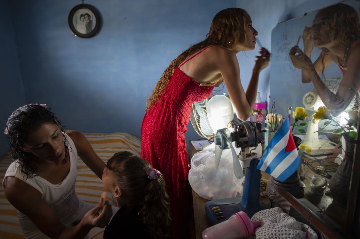 Same-sex couples in Cuba marry under new Family Code - MarketWatch