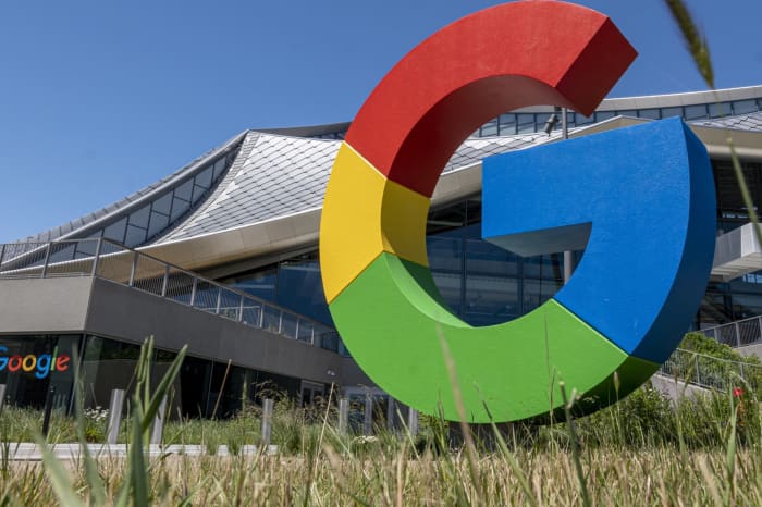 Hedge-fund billionaire: Google owner Alphabet needs to cut more than ...