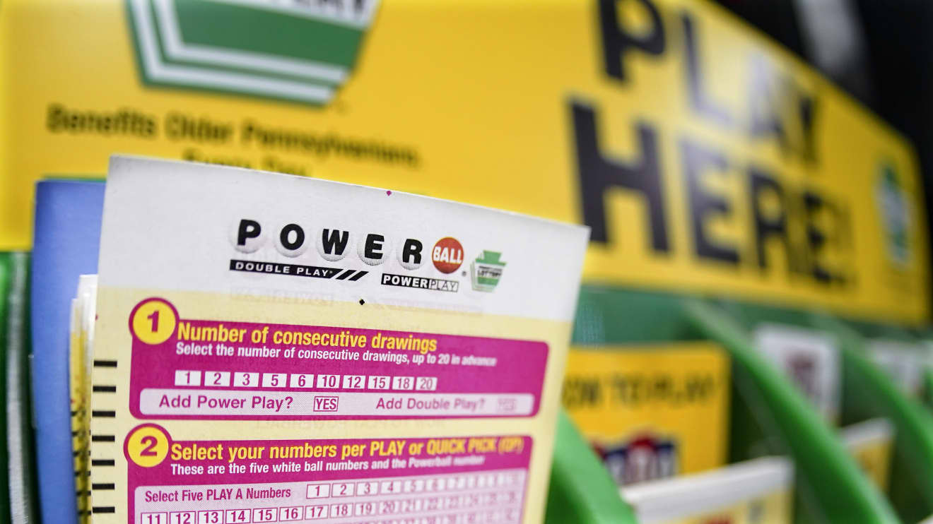 The Powerball jackpot is now $1.9 billion, setting another record ...