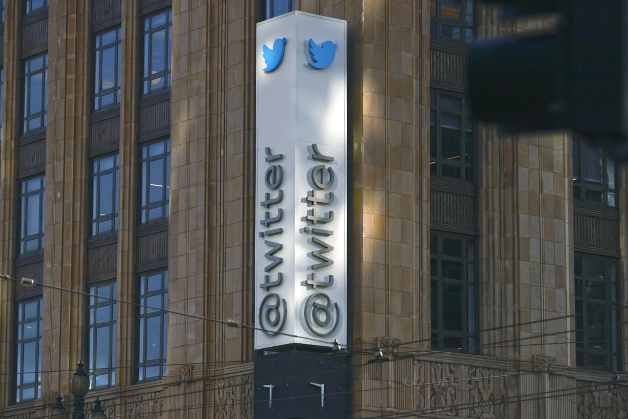 Musk’s past tweets reveal clues about Twitter’s new owner - MarketWatch