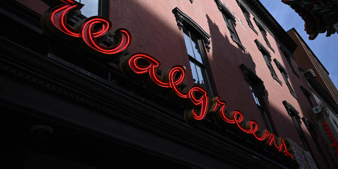 Walgreens subsidiary nears $9 billion deal to merge with Summit Health ...