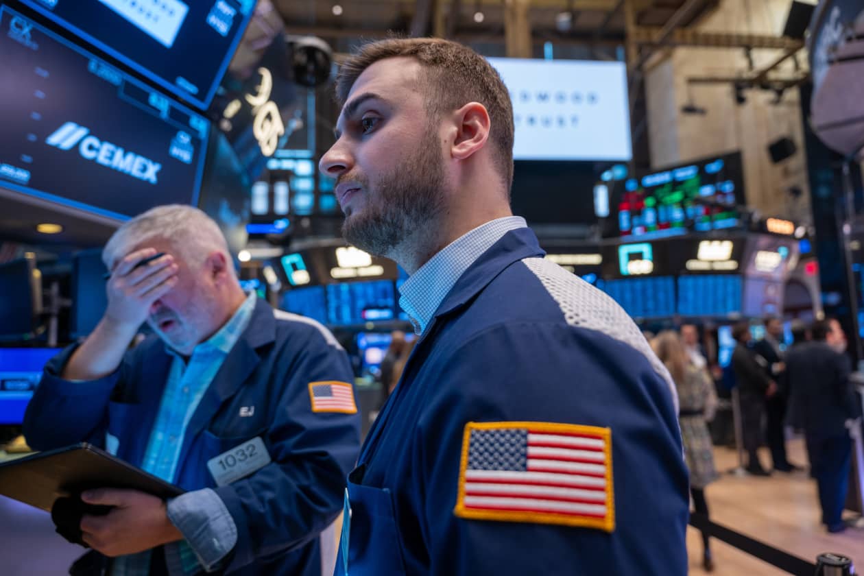 Stocks, bonds slump as traders shift Fed rate-cut expectations to ...