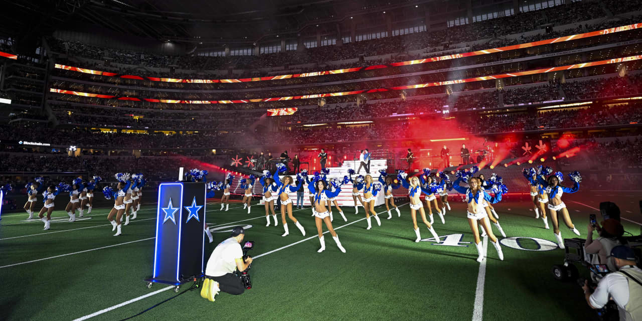 Inside the NFL and Amazon’s Black Friday experiment - MarketWatch