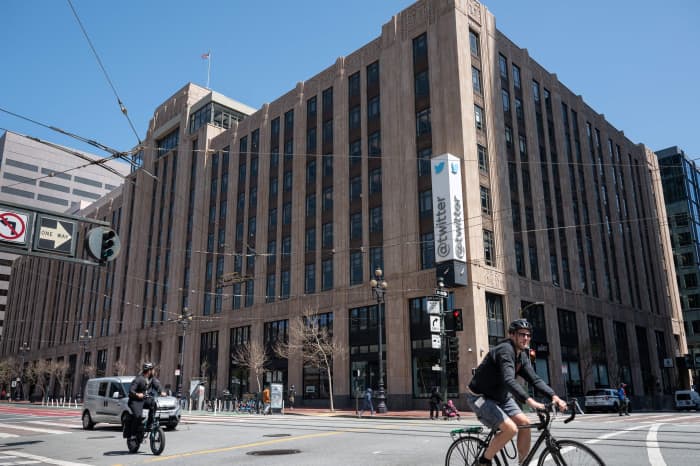 Here's what those bedrooms at Twitter headquarters in San Francisco ...