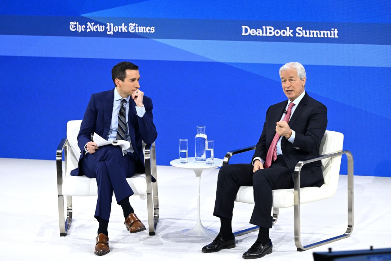 JPMorgan’s Jamie Dimon sees smaller chance of a soft landing than ...