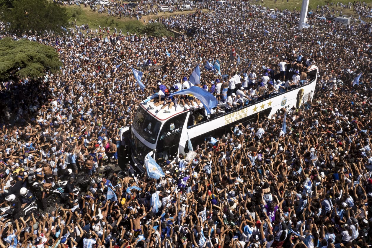 Argentinian soccer team has to leave World Cup victory parade in ...