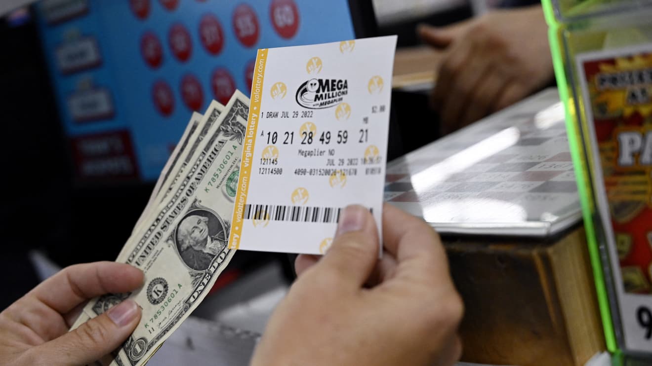 Mega Millions jackpot reaches $1.35 billion: What time is tonight’s ...