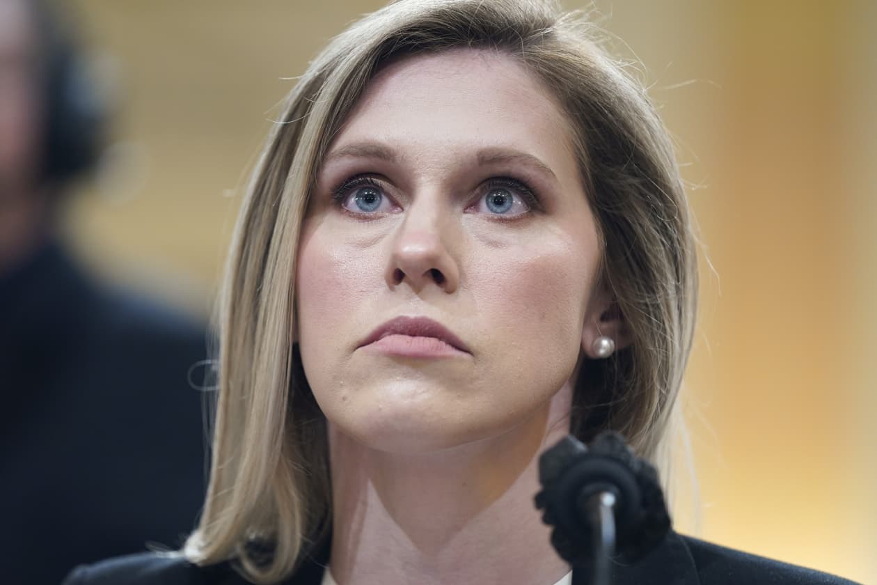 Defenders of U.S. Capitol and democracy to be honored by Biden on Jan ...