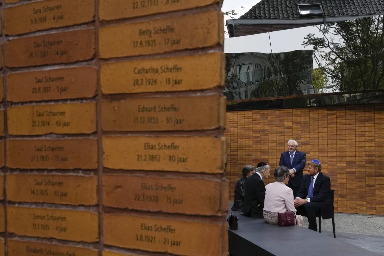 Holocaust awareness in the Netherlands — which lost more than 70% of ...