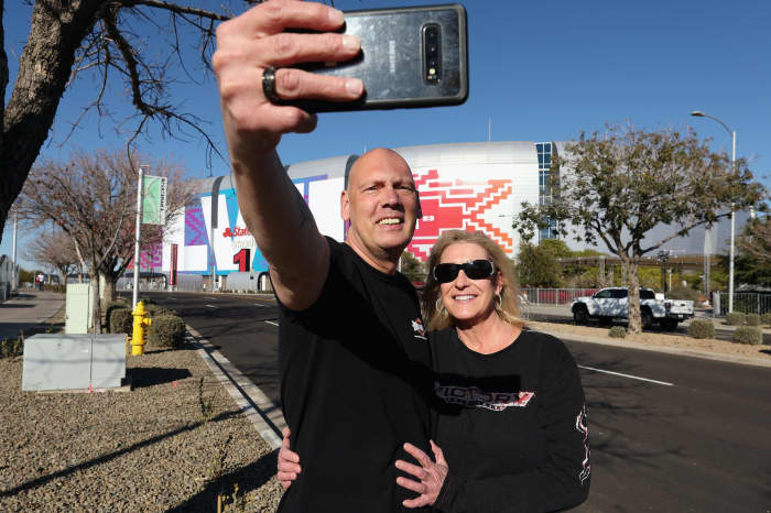 This is how much it’s costing travelers to get to the Super Bowl ...