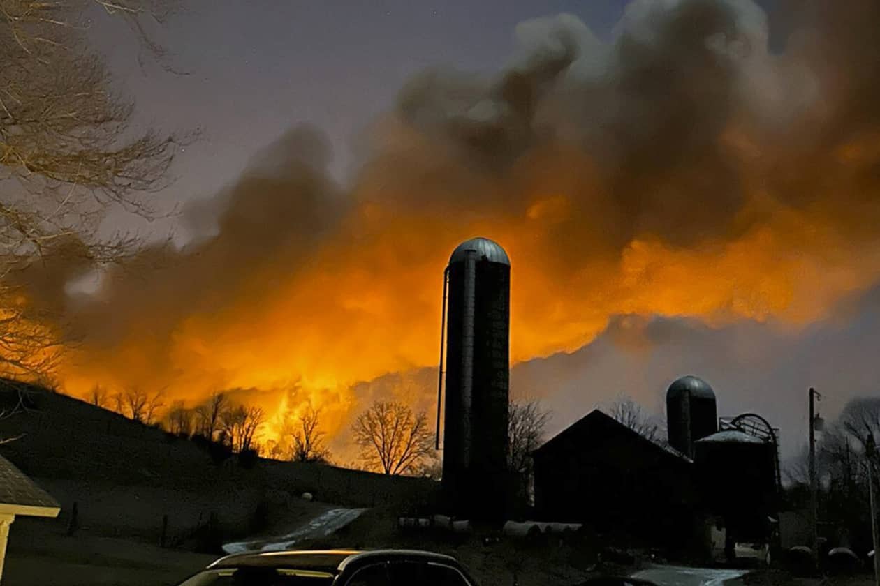 50-car train derailment causes big fire, evacuations in Ohio - MarketWatch