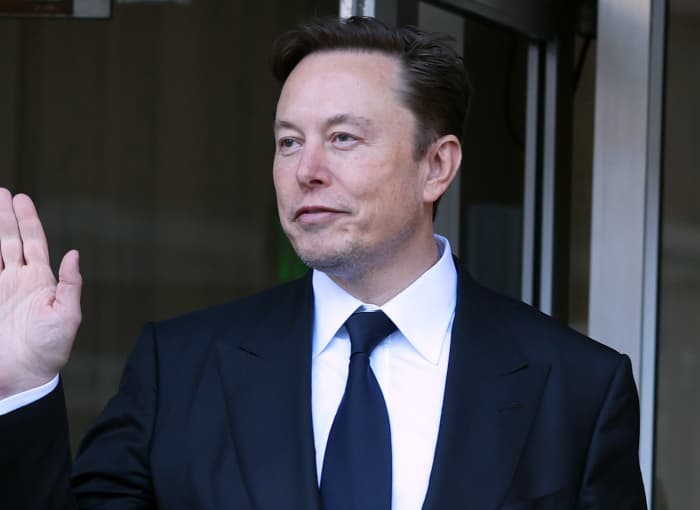 Elon Musk says running Twitter, Tesla and SpaceX has been ‘extremely ...