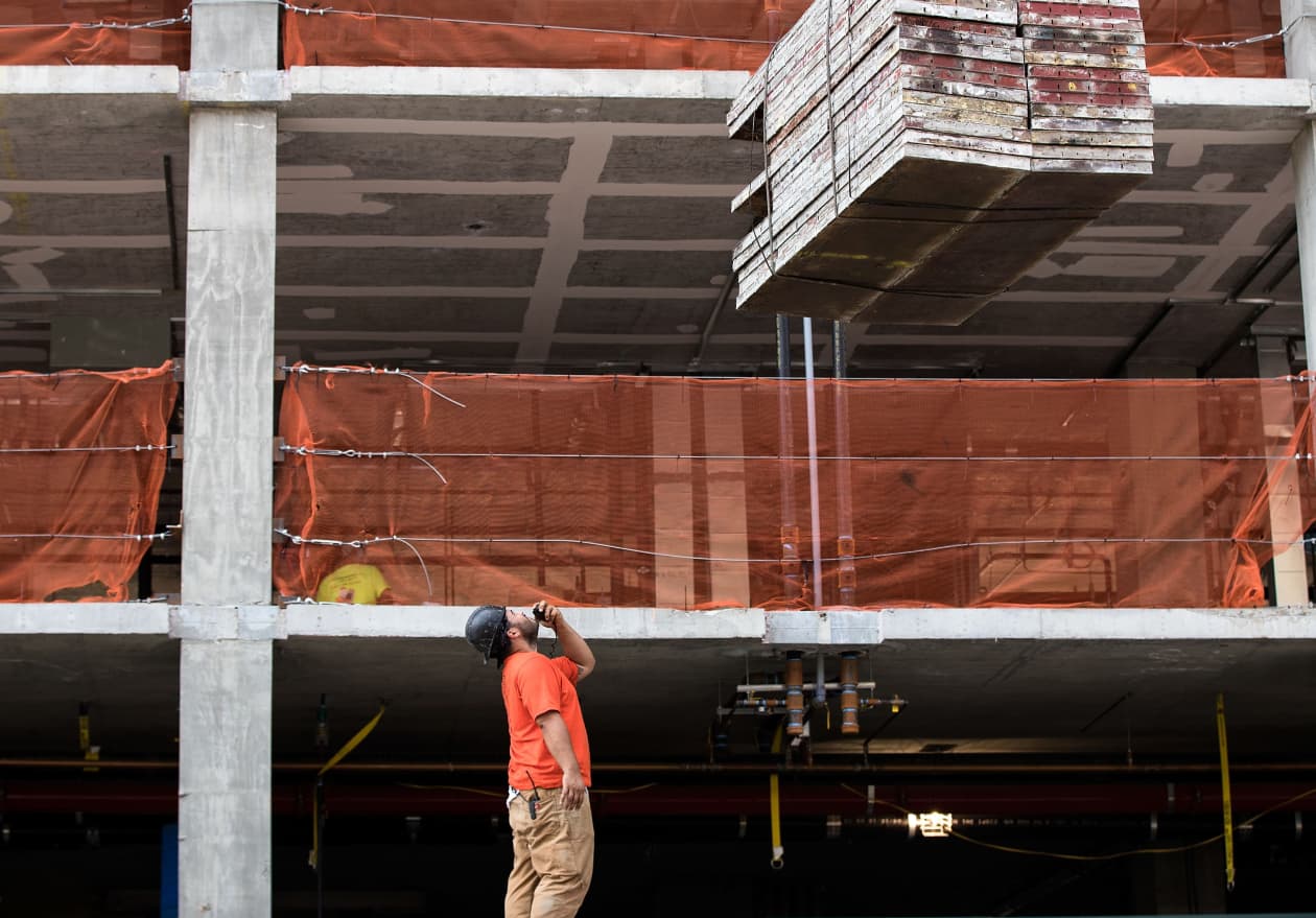 Why is it so difficult for builders to meet America’s insatiable demand ...