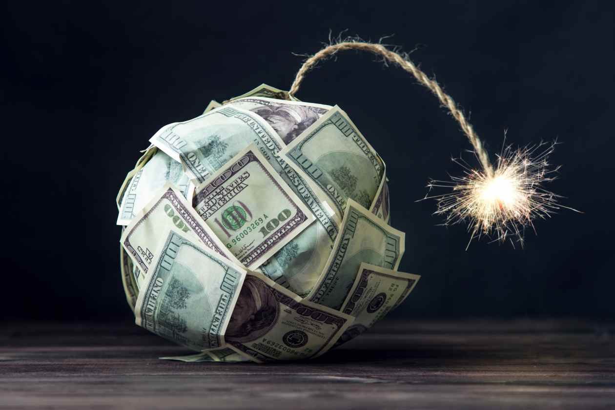 Opinion: Trump has two strong options to defuse the U.S. debt time-bomb ...