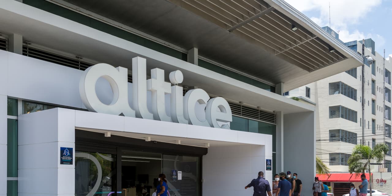 Altice USA stock rises after earnings despite company swinging to a ...