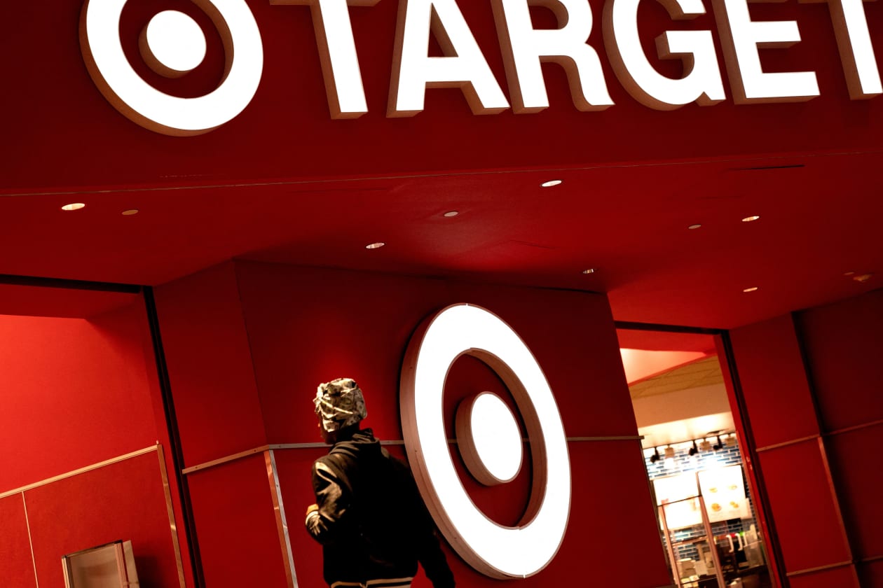 Target sees more foot traffic despite anti-LGBTQ+ backlash, research ...