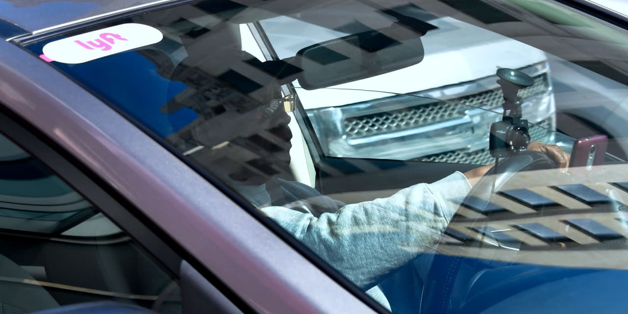 Uber and Lyft drivers are facing discrimination from customers — and ...