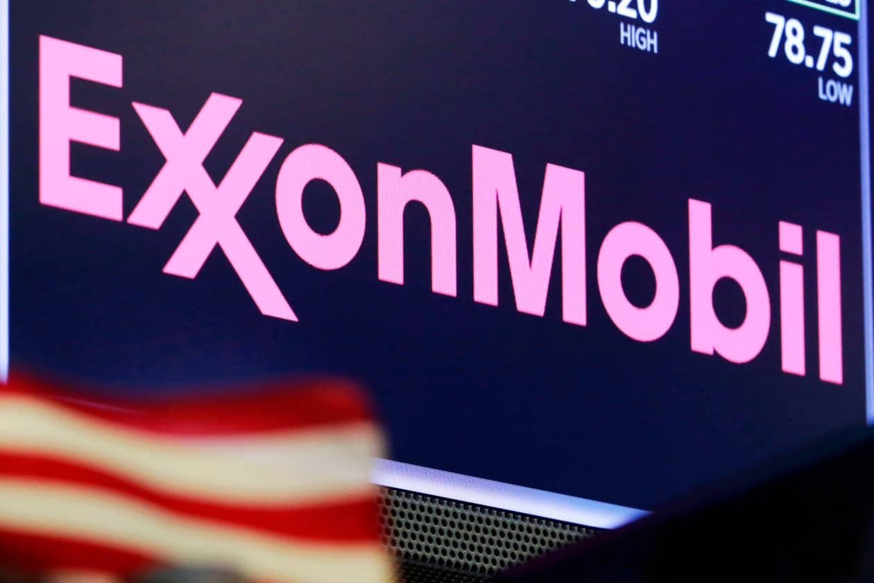 Exxon Mobil sued over 5 nooses displayed at Louisiana facility ...