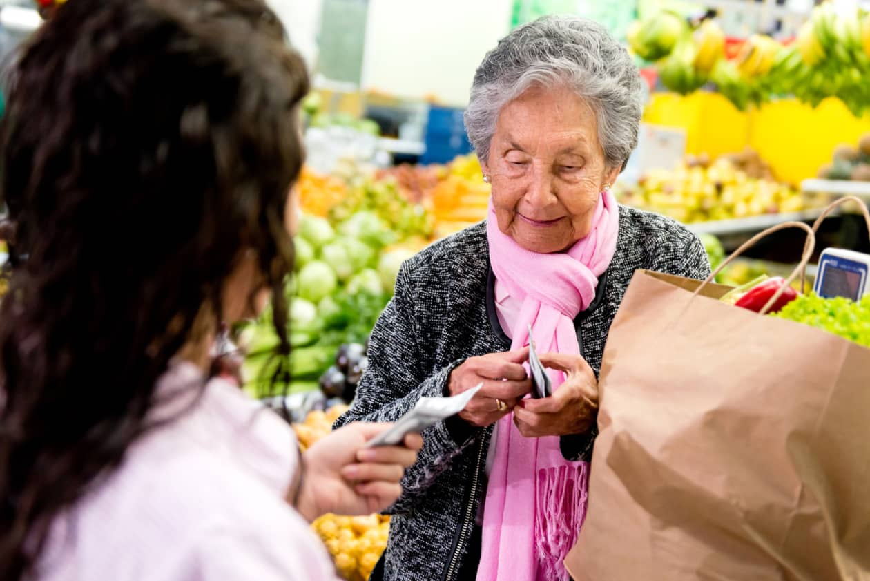 End of COVID-era SNAP benefits puts strain on seniors and low-income ...