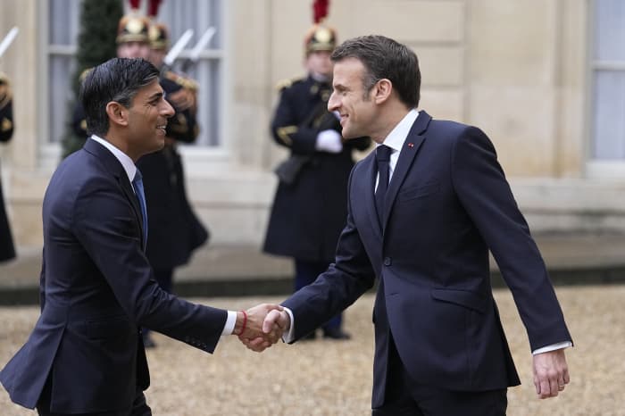 French, British leaders meet in efforts to mend relations - MarketWatch