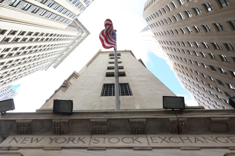 Stock Market Today: Dow gains, S&P 500 closes flat ahead of inflation ...