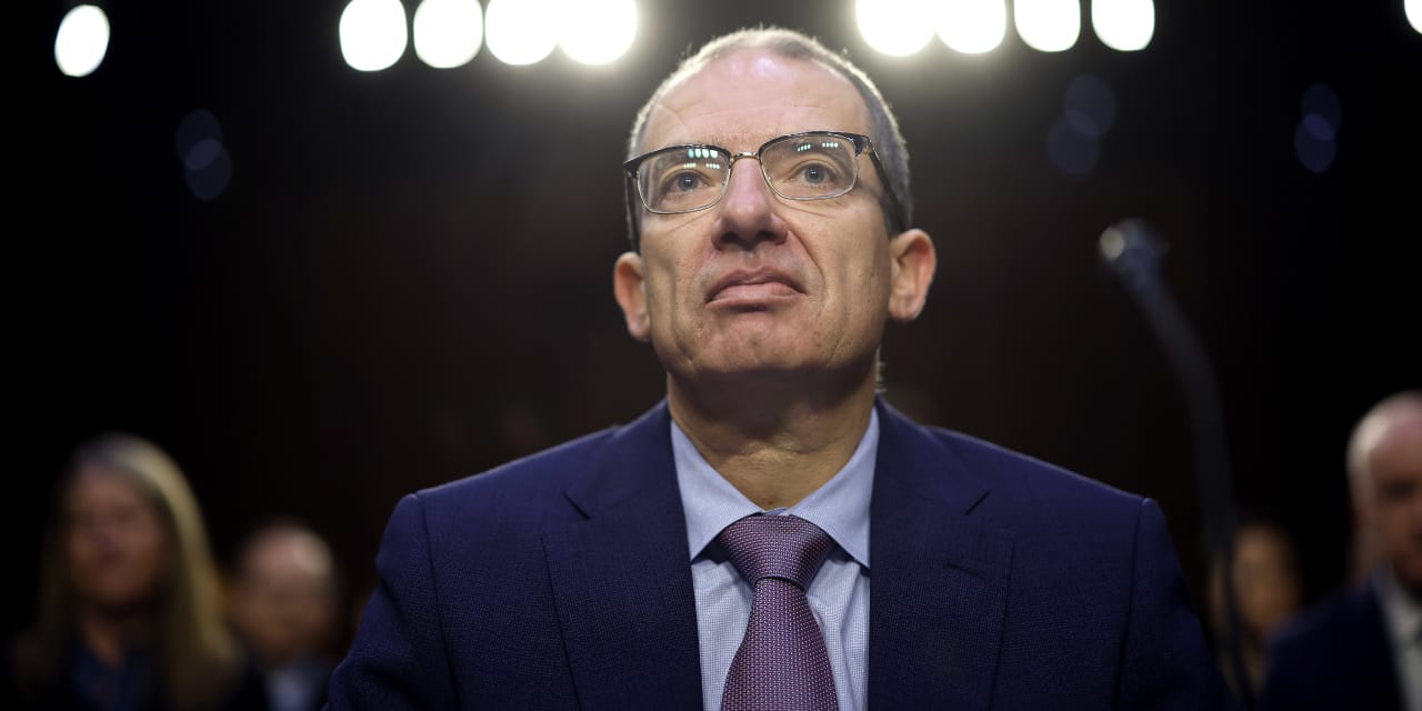 Moderna CEO defends price increase for COVID vaccine to Congress ...