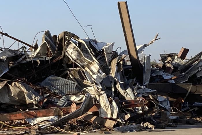 Mississippi tornadoes kill 23, injure dozens - MarketWatch Mississippi tornadoes kill 23, injure dozens - MarketWatch