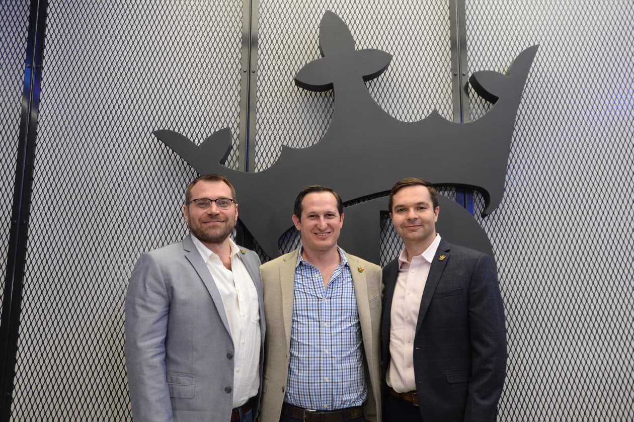 DraftKings CEO Jason Robins’s 2022 compensation included $132K for ...