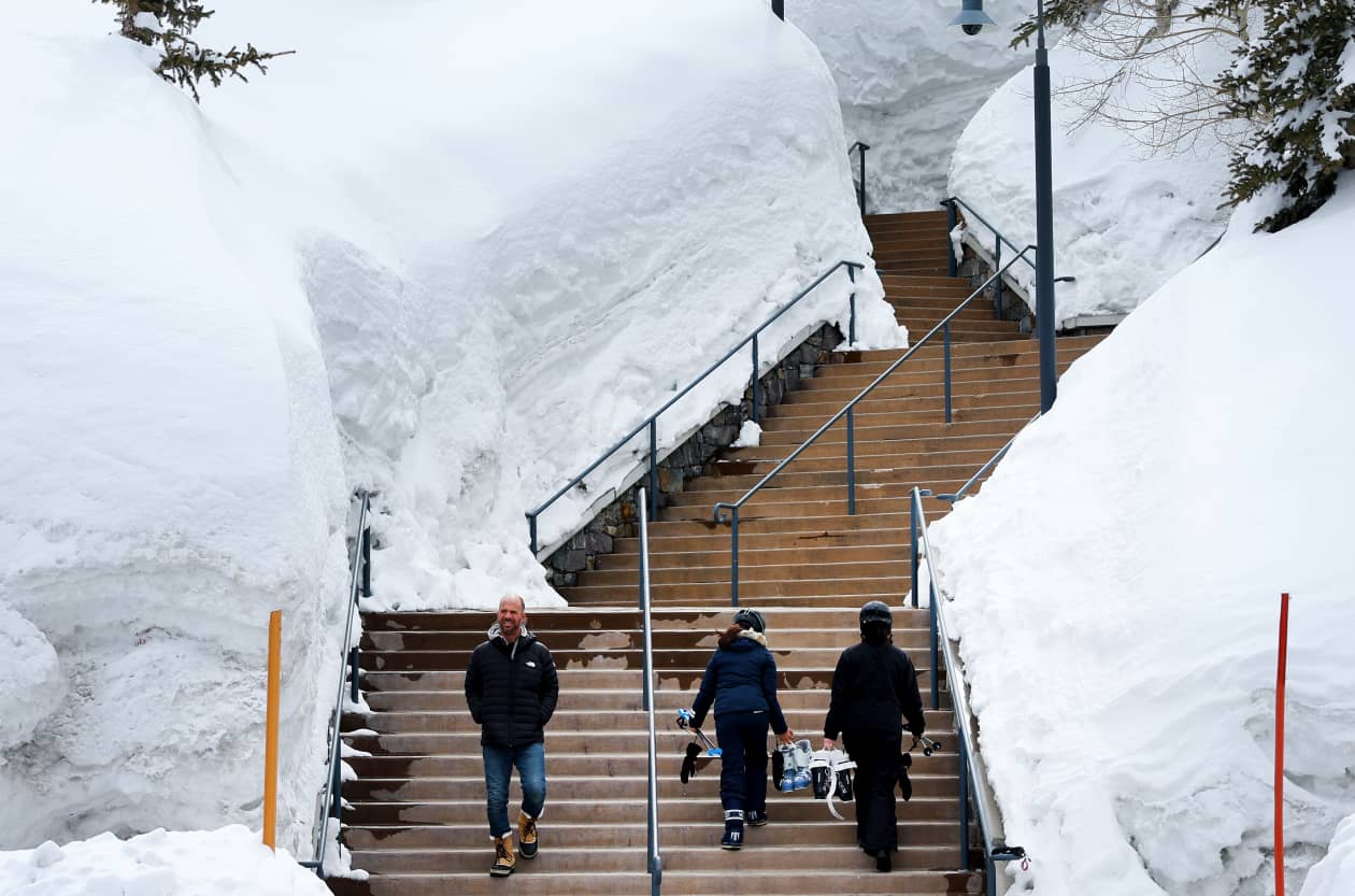 Epic California snowpack among biggest on record; major flood risk as ...