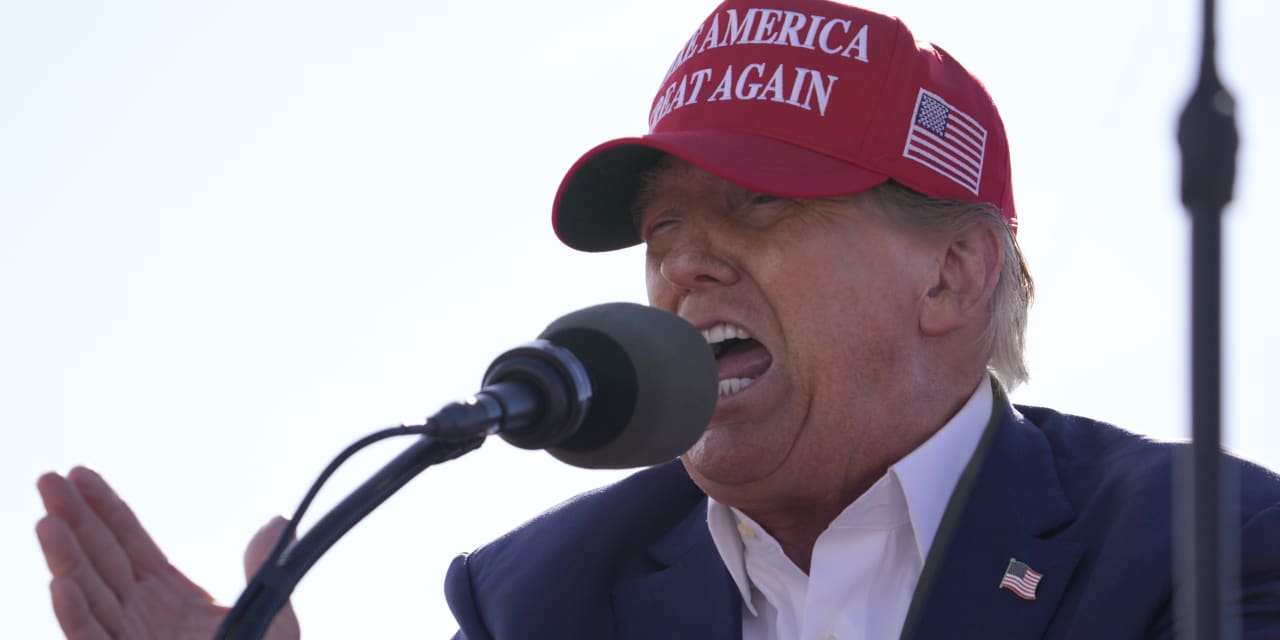 Trump campaign is dialing up the darkness. It’s not just the MAGA ...