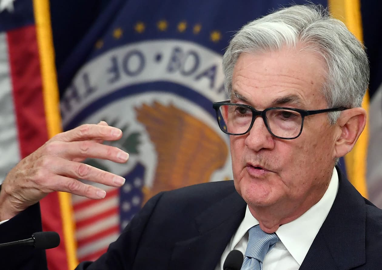 Fed officials at March meeting were keenly worried about impact of bank ...