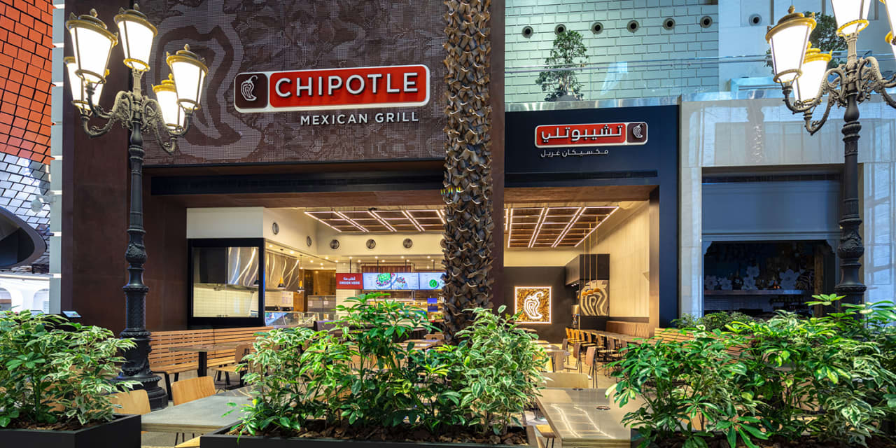 Chipotle kicks off Middle East expansion with first Kuwait restaurant ...