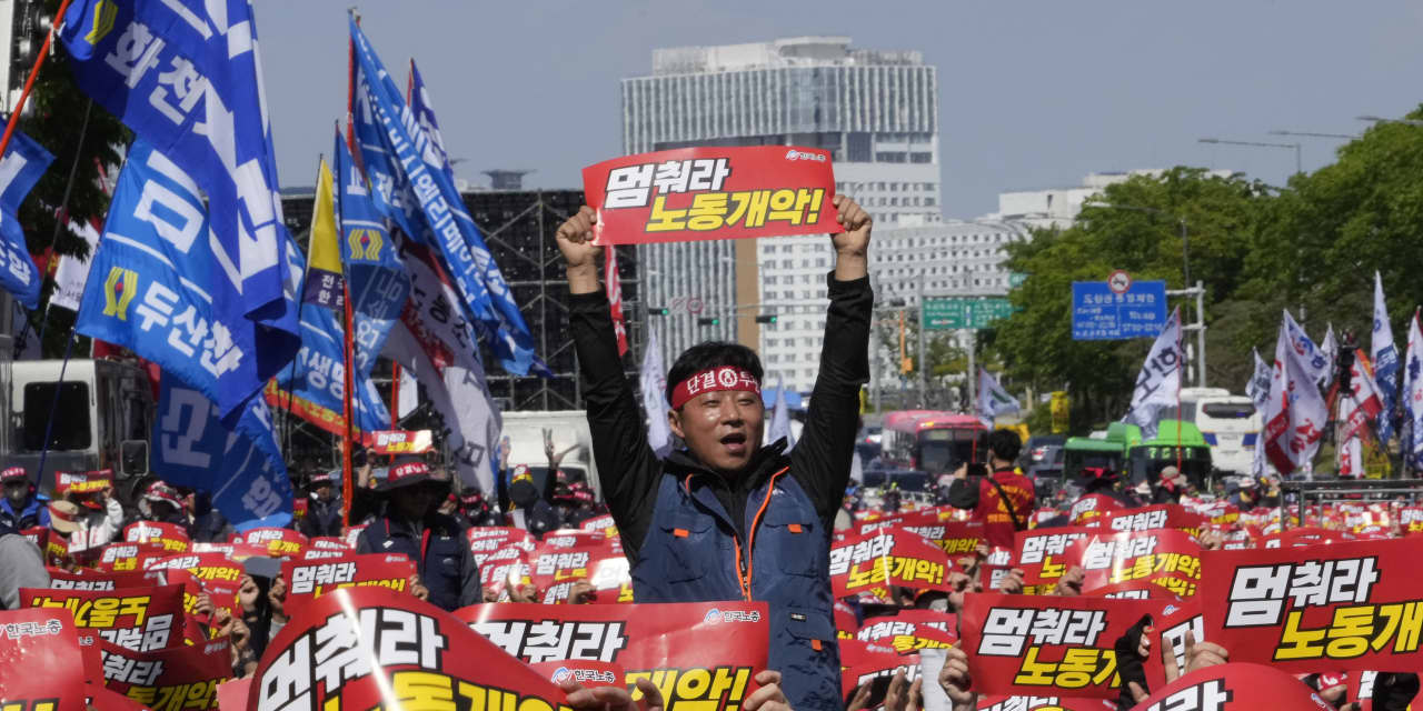 World’s workers rally on May Day, with protests in France and across ...