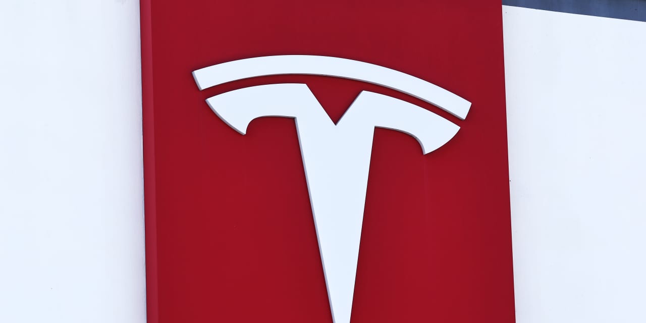 Tesla’s stock chart sees first bullish ‘golden cross’ in over a year ...