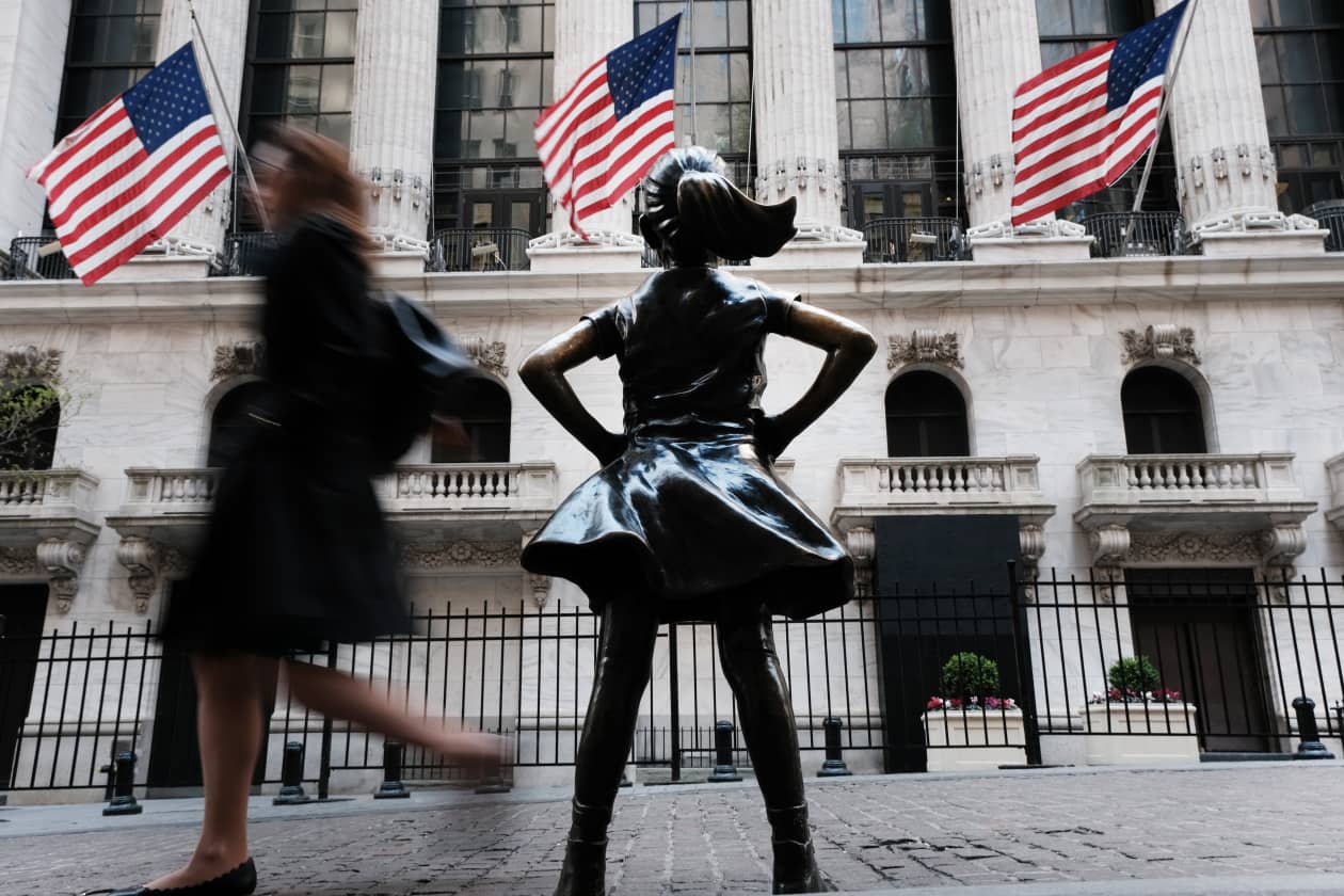 U.S. stocks post third day of gains as Treasury yields fall and hopes ...