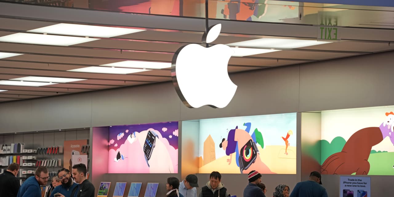 Waiting for the iPhone 15? You might have to hold out longer than you ...