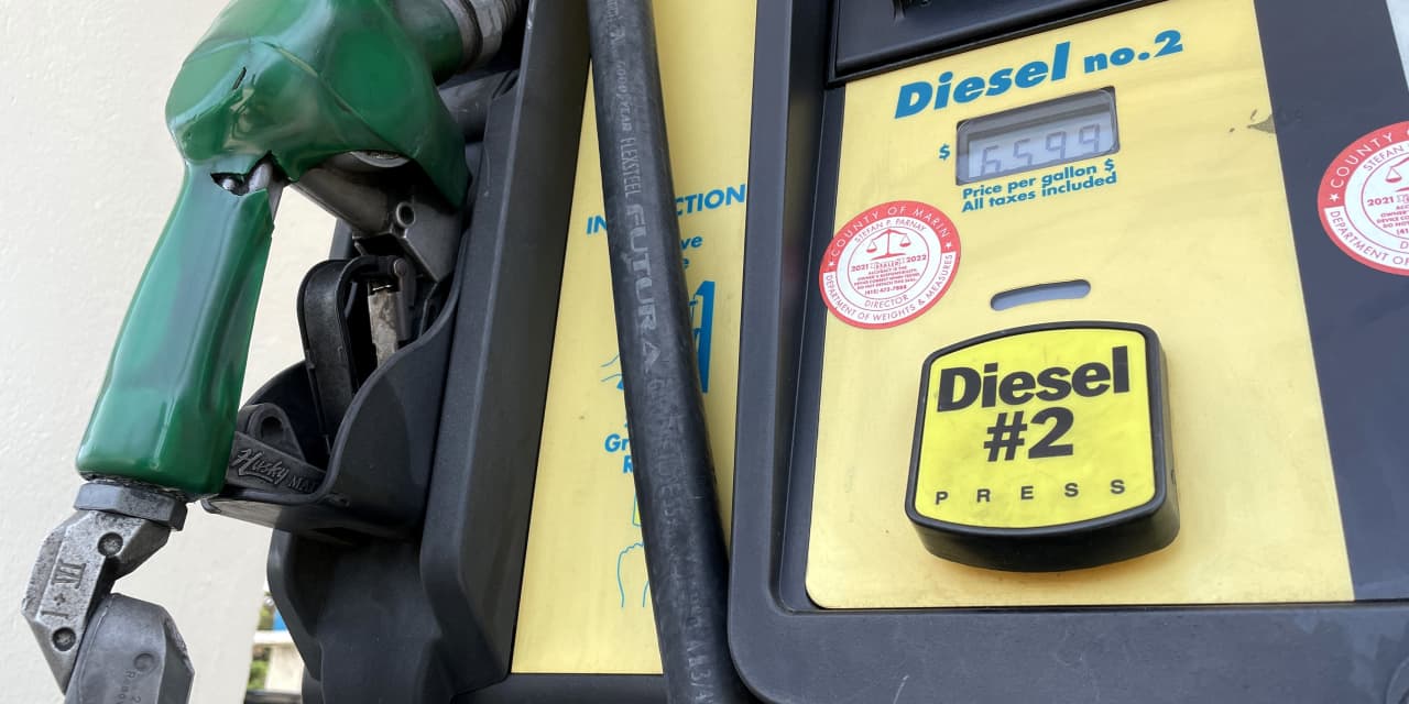 Why this falling fuel price is stoking recession fears even as prime ...