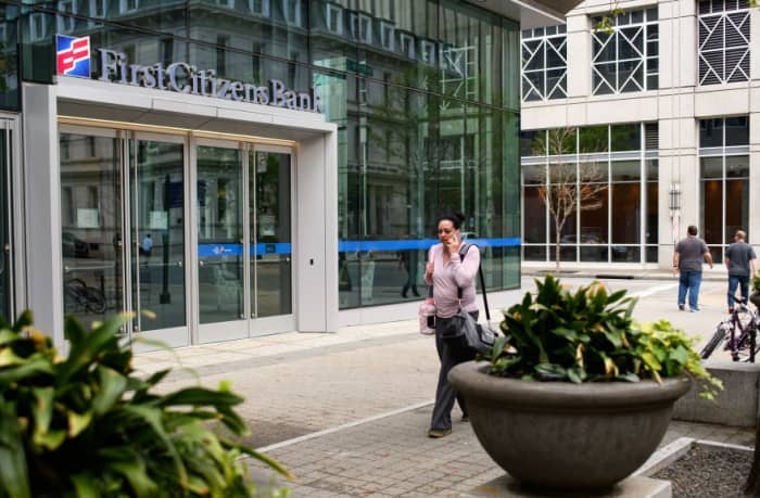 First Citizens’ stock boosted by Q1 earnings, while Valley National ...