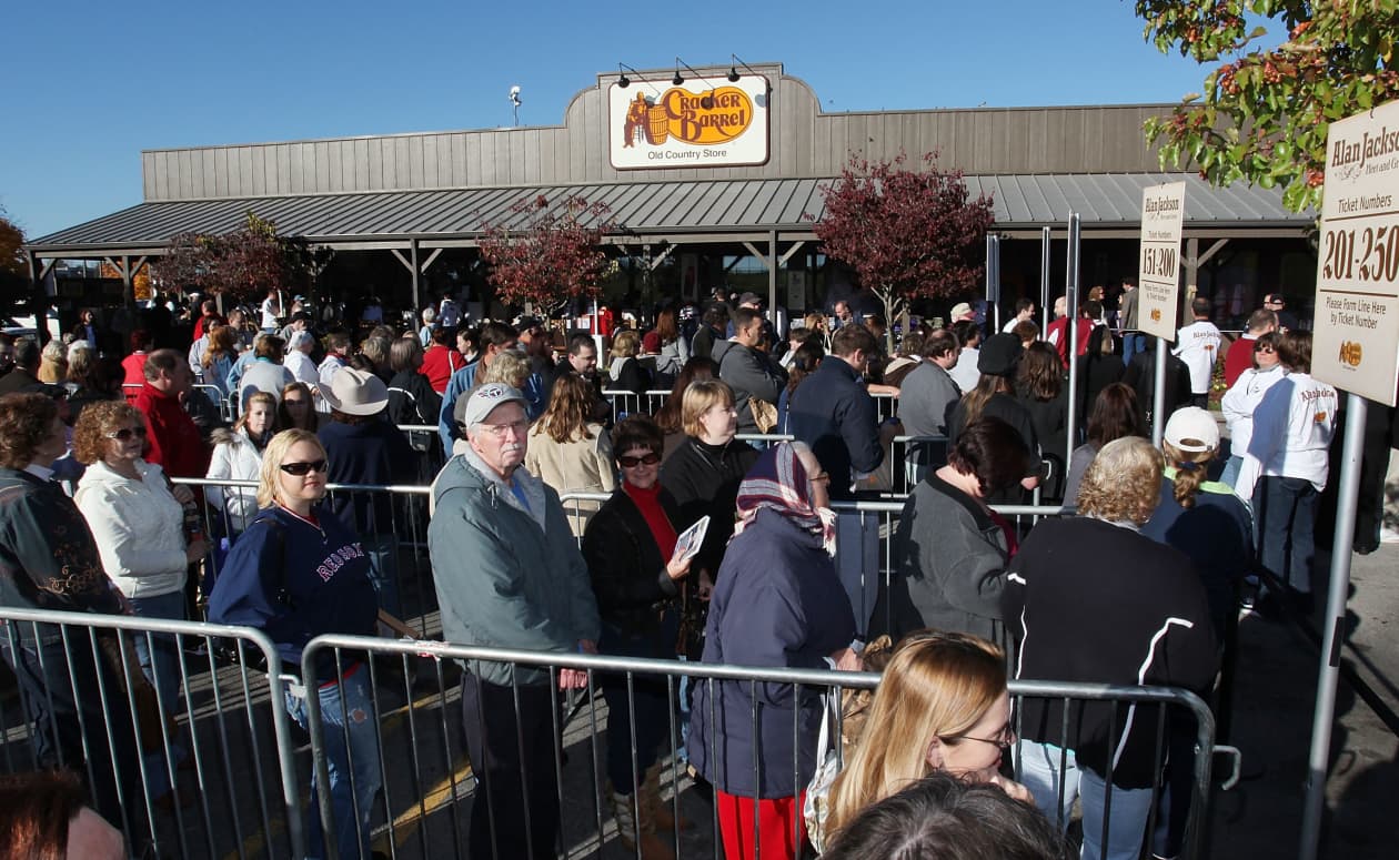 ‘Cracker Barrel has fallen’: Southern restaurant chain is latest to get ...