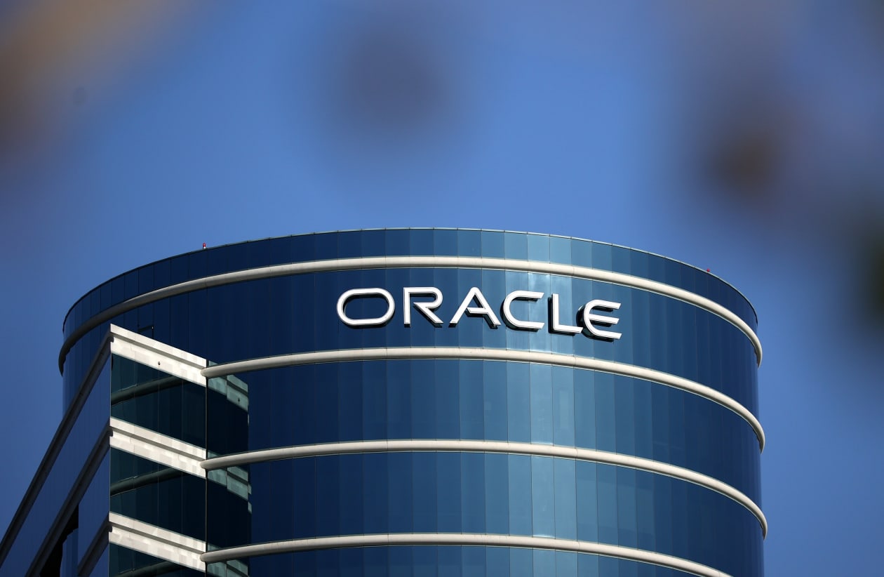 Oracle says its AI customers want to buy more than $2 billion in cloud ...