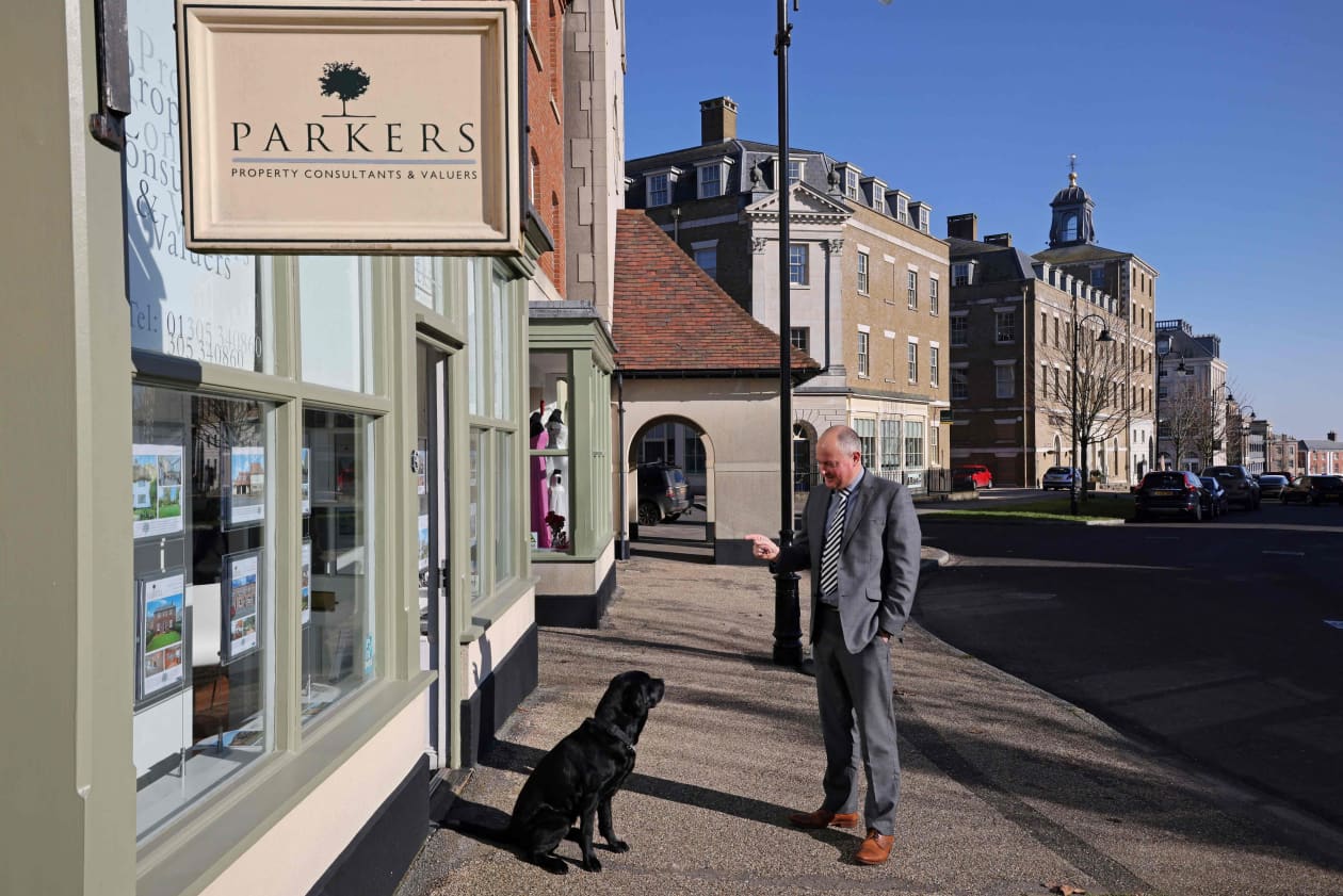 Key U.K. mortgage rate tops 6% as Bank of England set to hike again ...