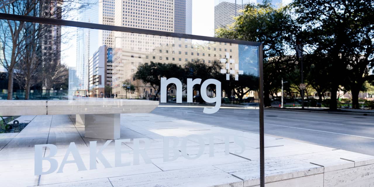 AI’s power demands spark new joint GE Vernova–NRG electricity plant ...