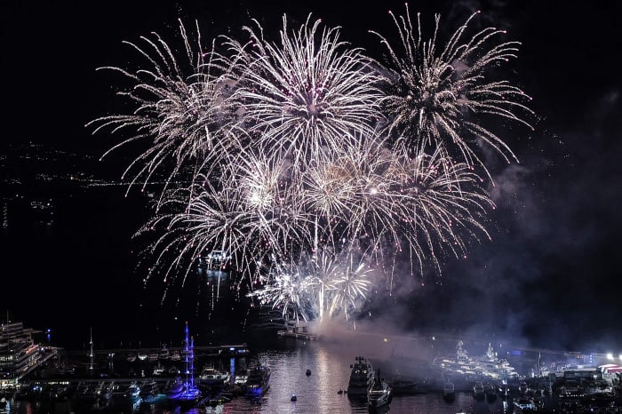 First ETF to trade zero-day options makes its market debut. Two more ...